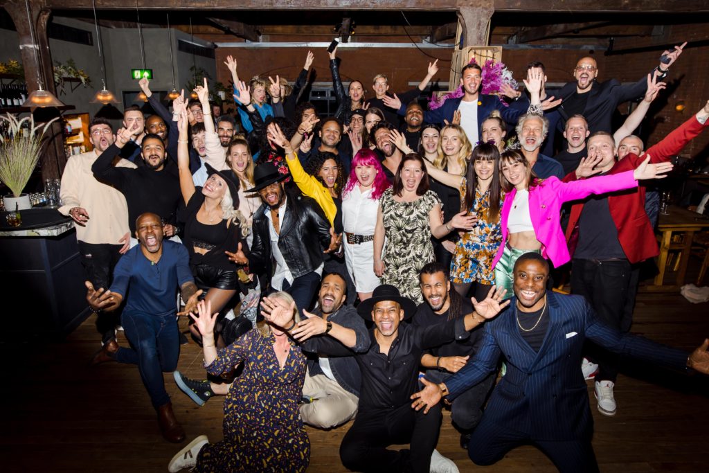 Corporate – Twiggles